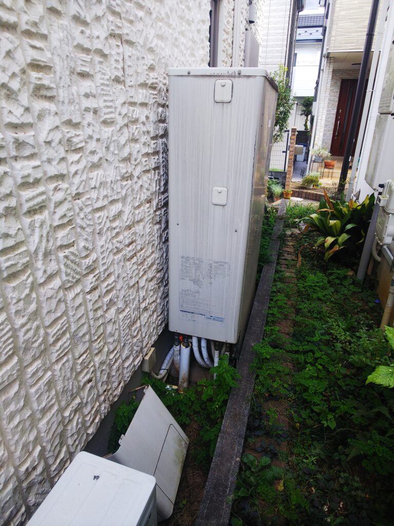 さいたま市見沼区にて三菱エコキュートSRT-S375UZの交換工事☆ - 彩美建設株式会社