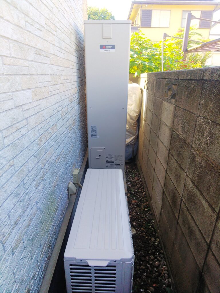 埼玉県白岡市にて三菱エコキュートSRT-S375UZの交換工事(^^♪ - 彩美建設株式会社